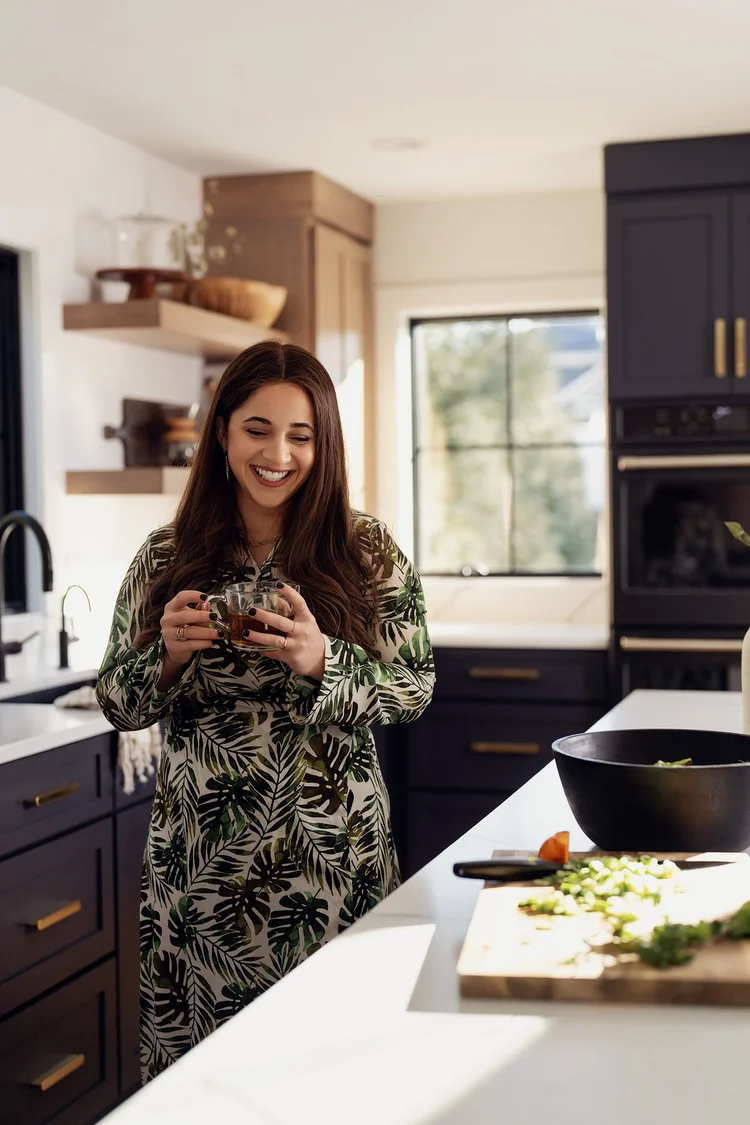 About Shushy — Cooking In Heelss