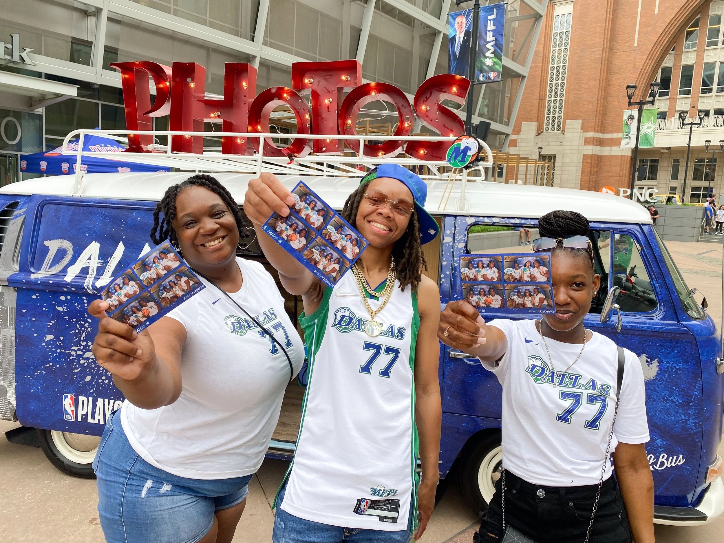 Past Event: Wrapped Bus, Dallas Mavericks NBA Playoffs — The Photo Bus ...