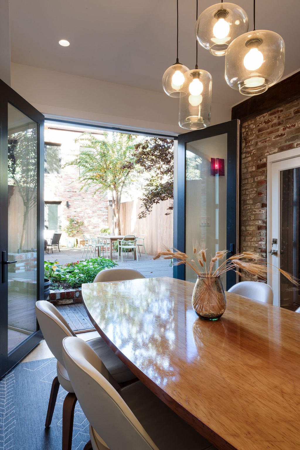 MID CENTURY MODERN RENOVATION — Heather Disabella Interior Design