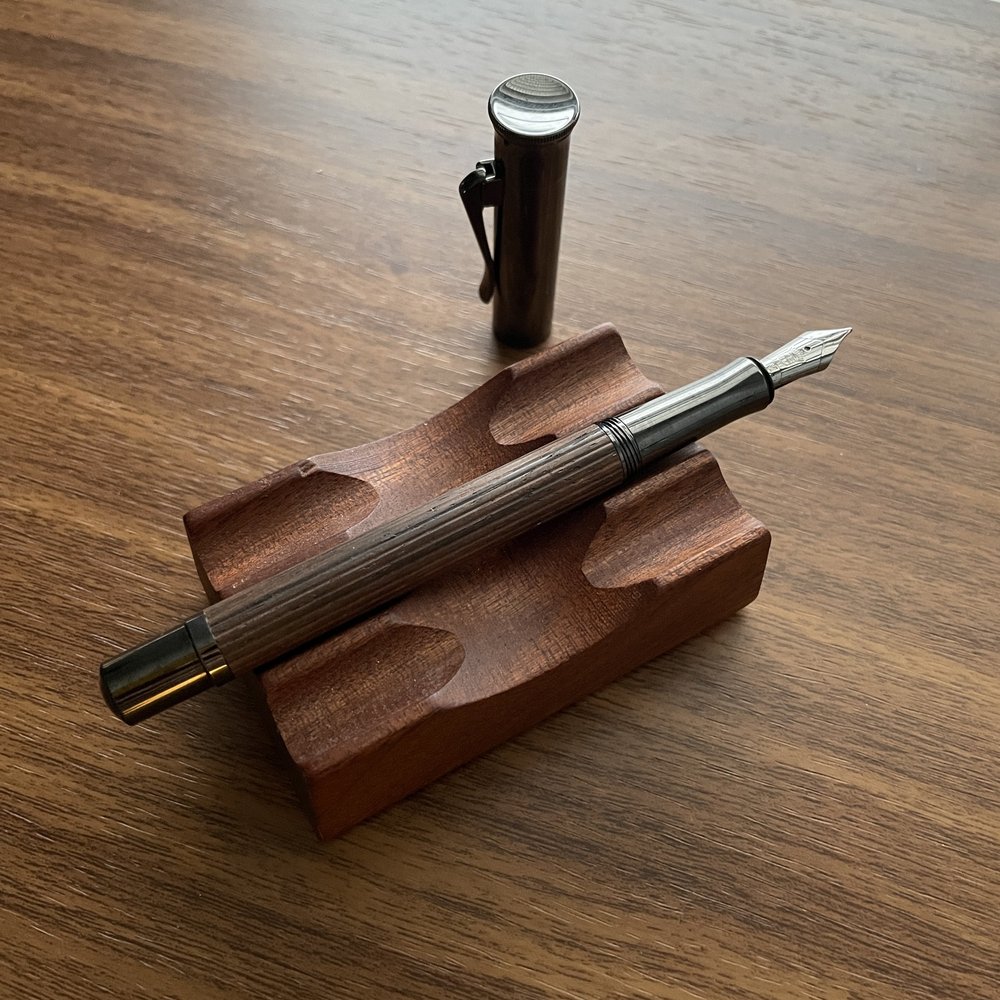 Pen Review: Graf von Faber-Castell Classic Macassar Fountain Pen — The Gentleman Stationer