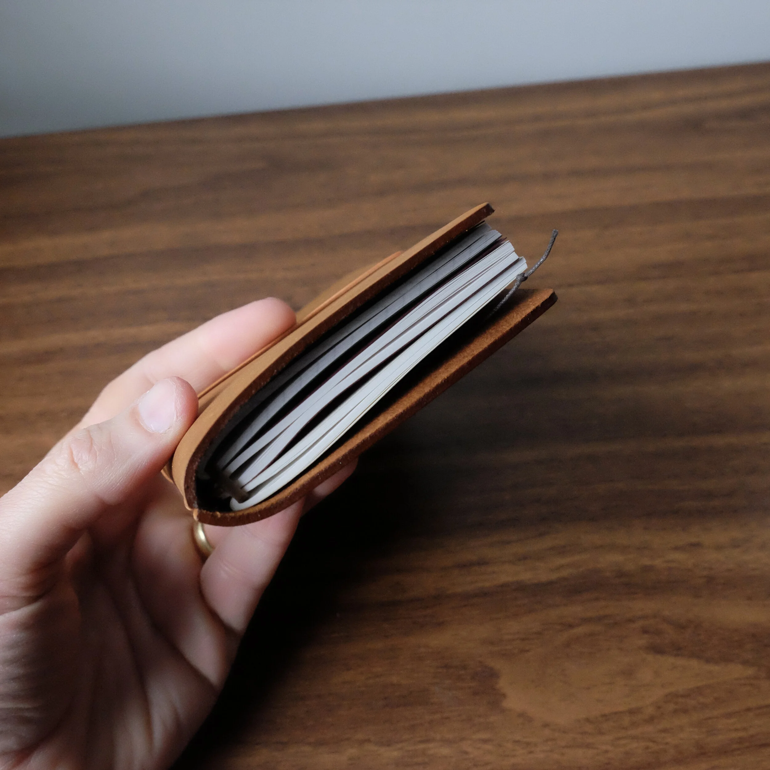 Traveler's Notebook Tutorial: How to Connect Multiple Refills and ...