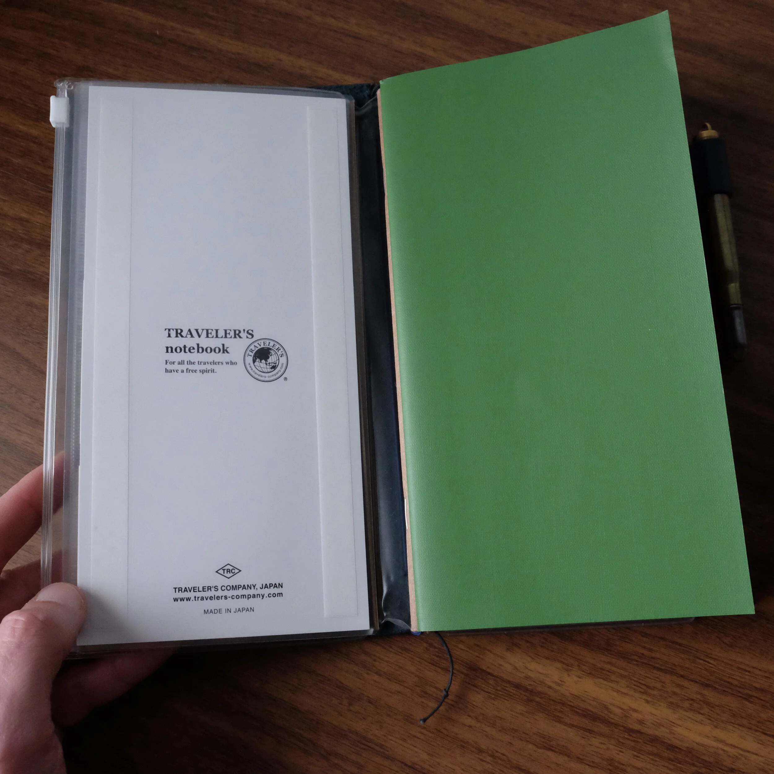 Traveler's Notebook Tutorial: How to Connect Multiple Refills and ...