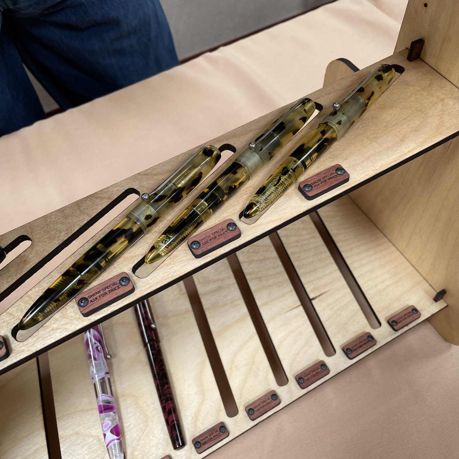 2021 Chicago Pen Show Recap: Back to Normal ... Slowly — The Gentleman ...