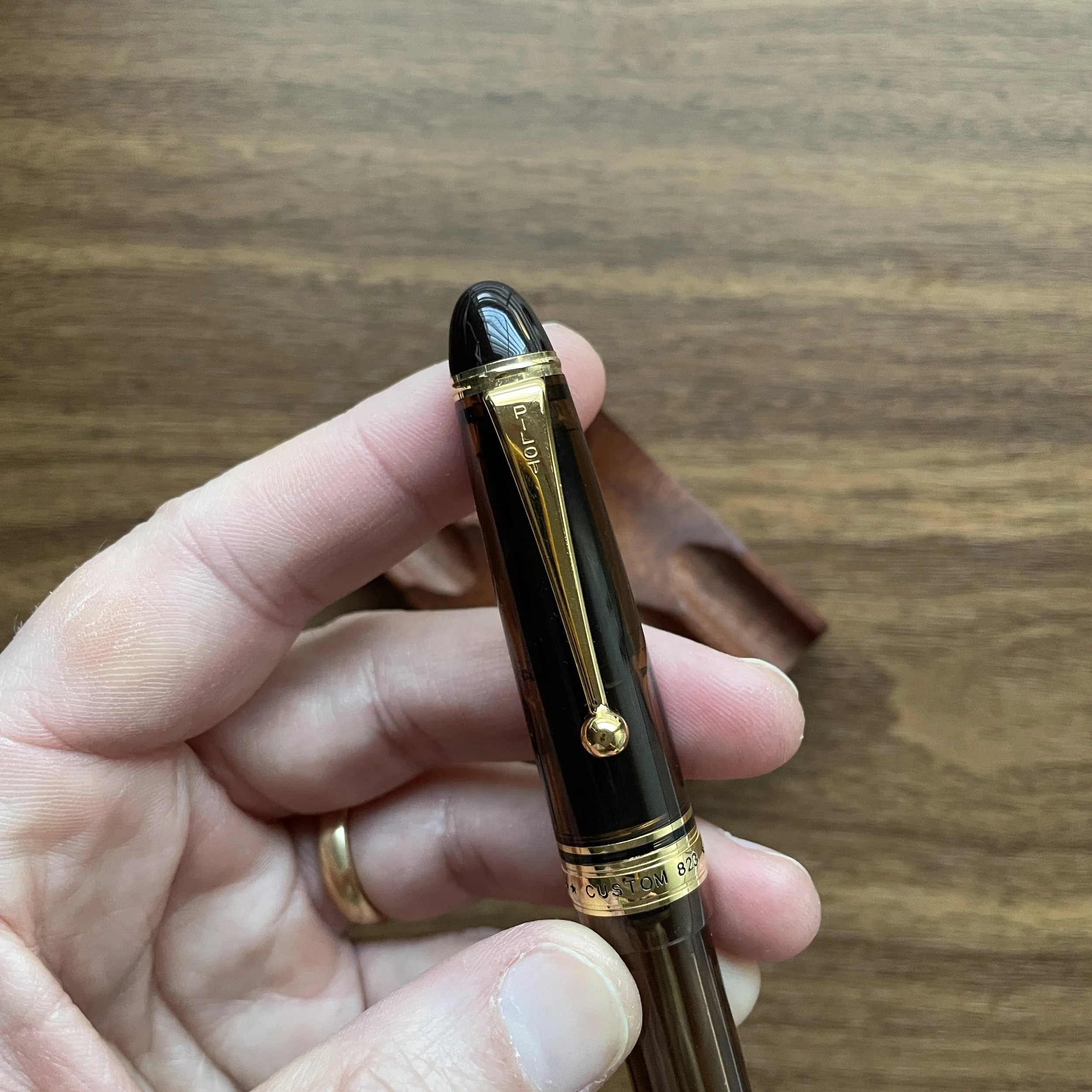 Pilot Custom 823 Fountain Pen — The Gentleman Stationer