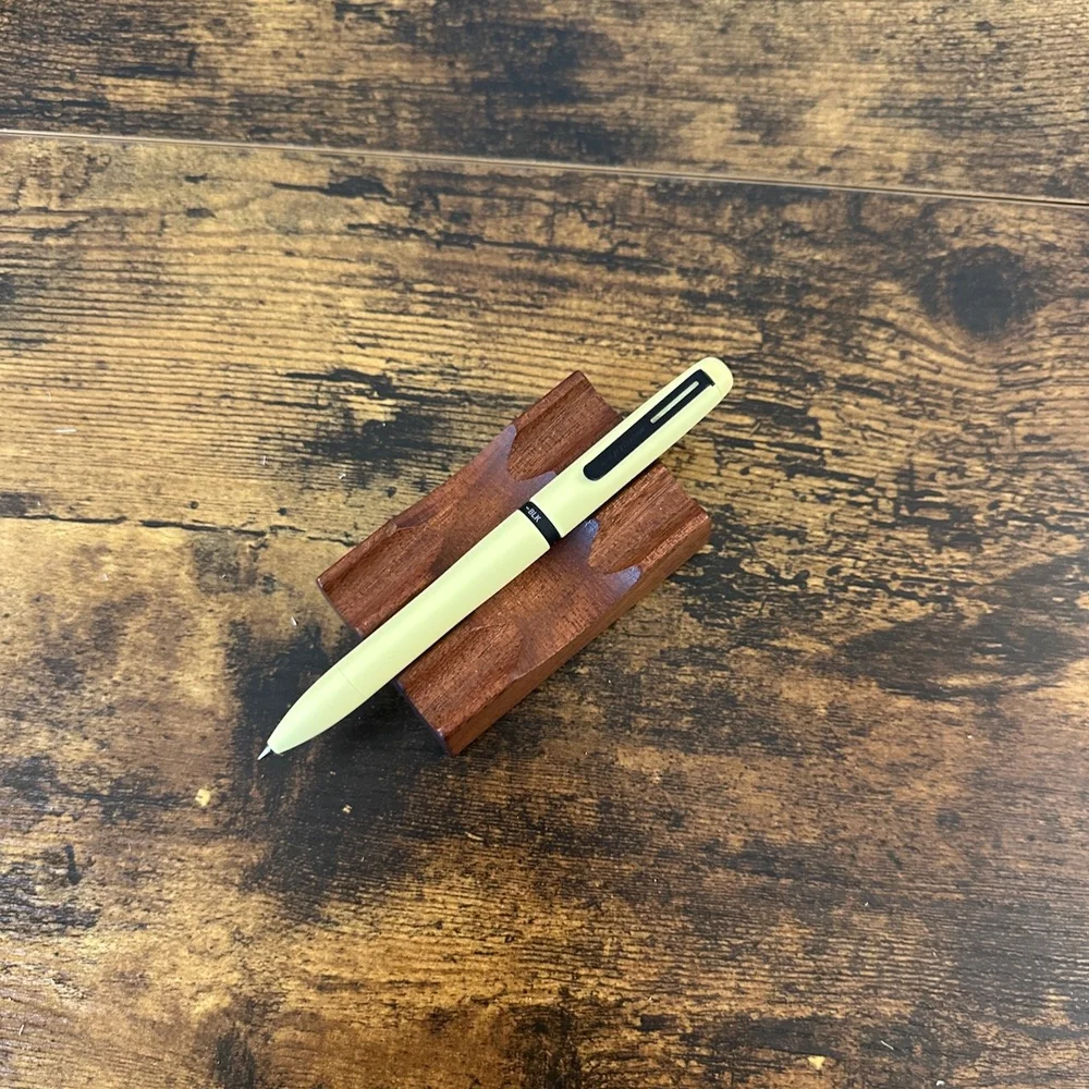 The Jetstream Prime Lite Touch 3: Can Uni Improve on the Jetstream ...