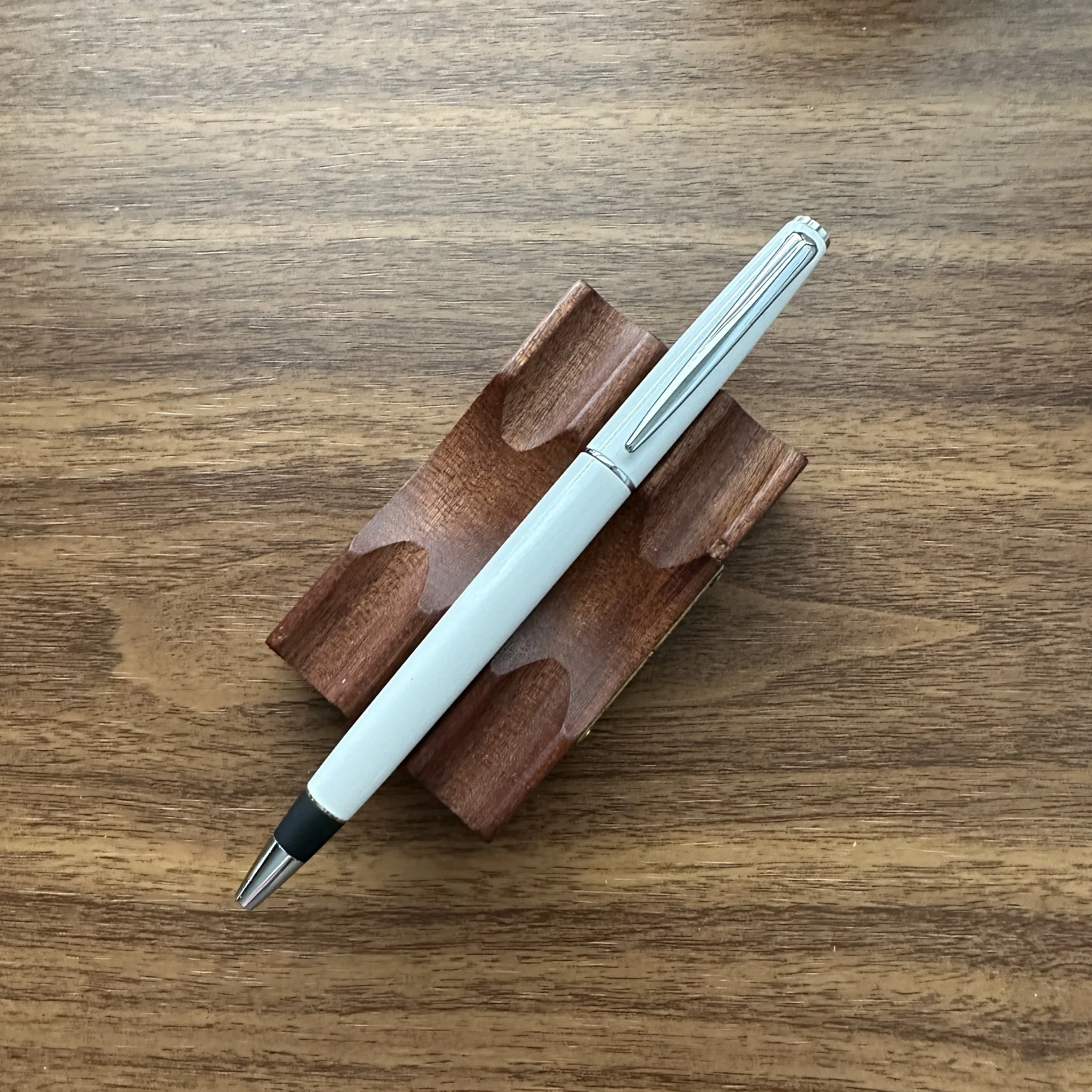 Uni Mitsubishi Jetstream Prime Ballpoint Pen — The Gentleman Stationer Uni Mitsubishi Jetstream Prime Ballpoint Pen — The Gentleman Stationer