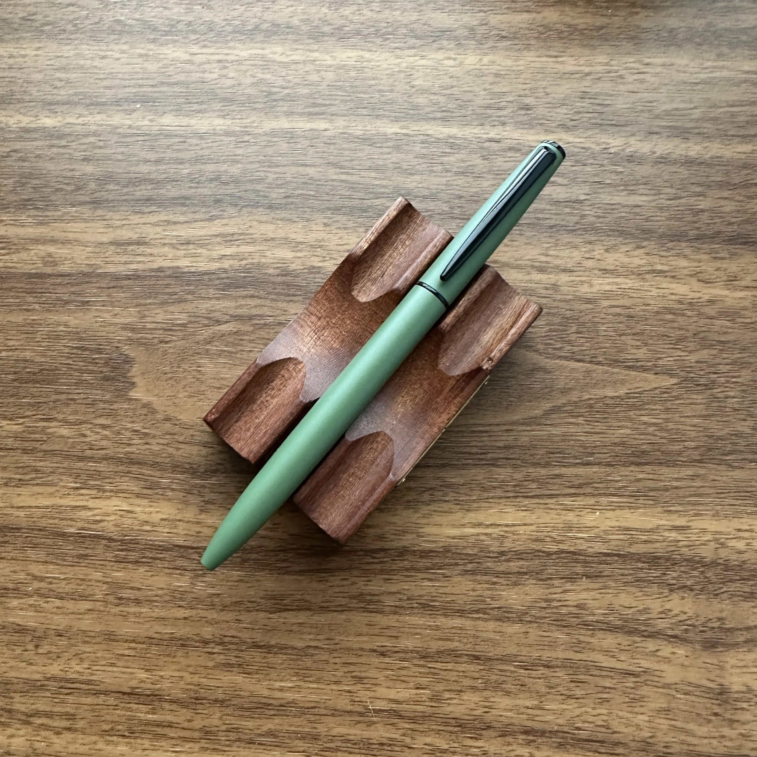 Uni Mitsubishi Jetstream Prime Ballpoint Pen — The Gentleman Stationer Uni Mitsubishi Jetstream Prime Ballpoint Pen — The Gentleman Stationer