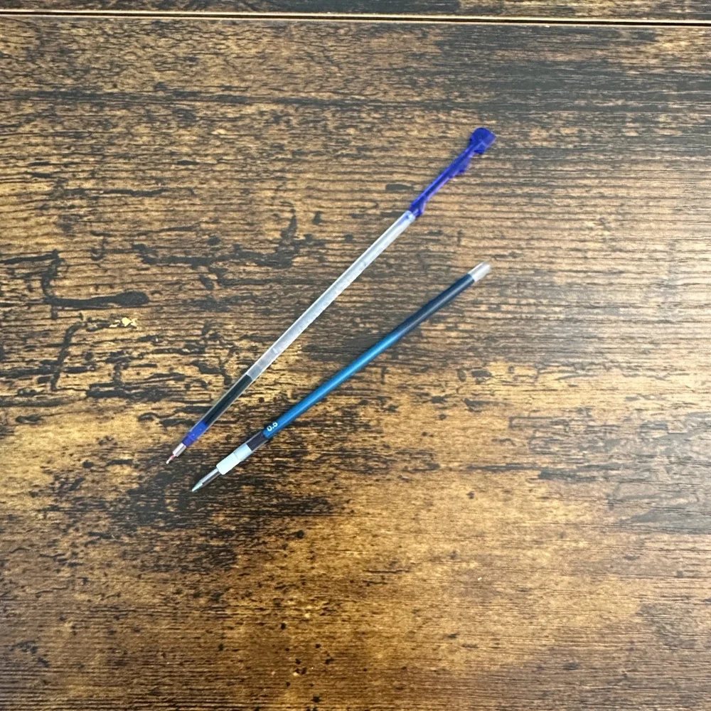 Comparing Two Popular Multi Pen Systems: Pilot Hi-Tec-C Coleto and Uni ...