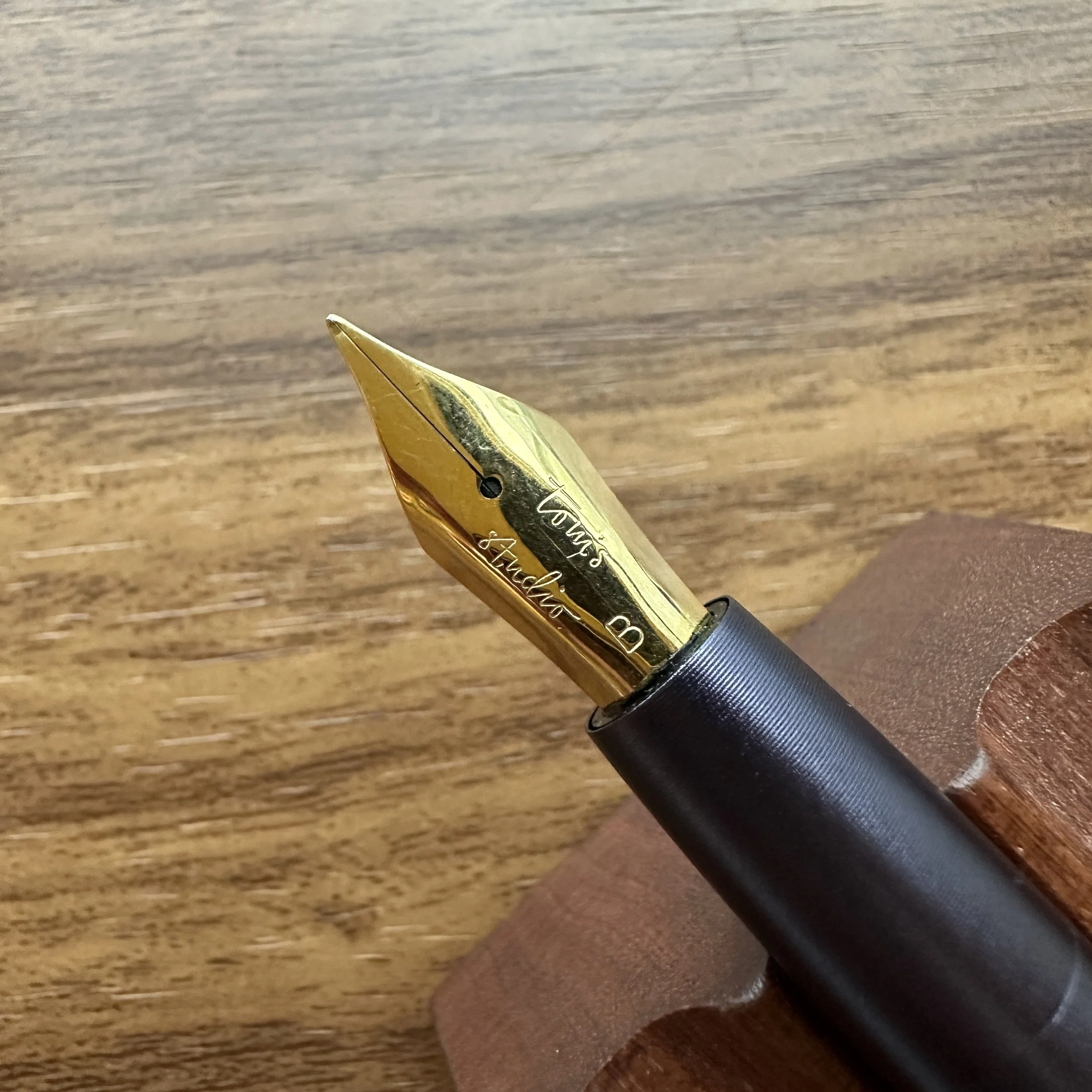 Pen Review: Tom's Studio "The Studio Pocket" Fountain Pen (and ...
