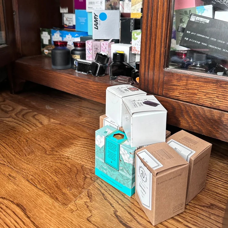 Introducing the T.G.S. Fountain Pen Ink Review Archive! — The Gentleman ...