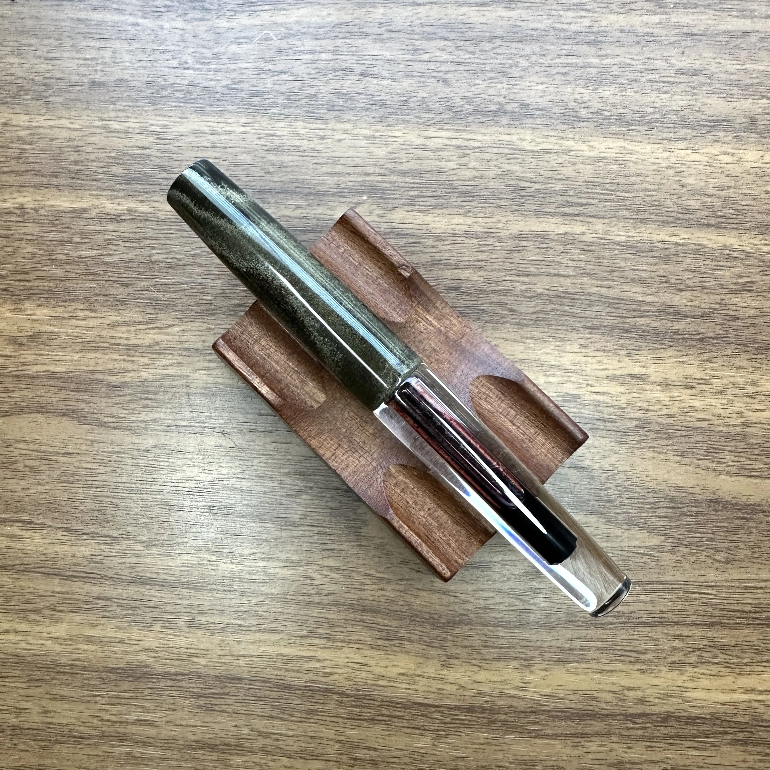 Pen Review: Skogsy Pens Low Volume Eyedropper — The Gentleman Stationer