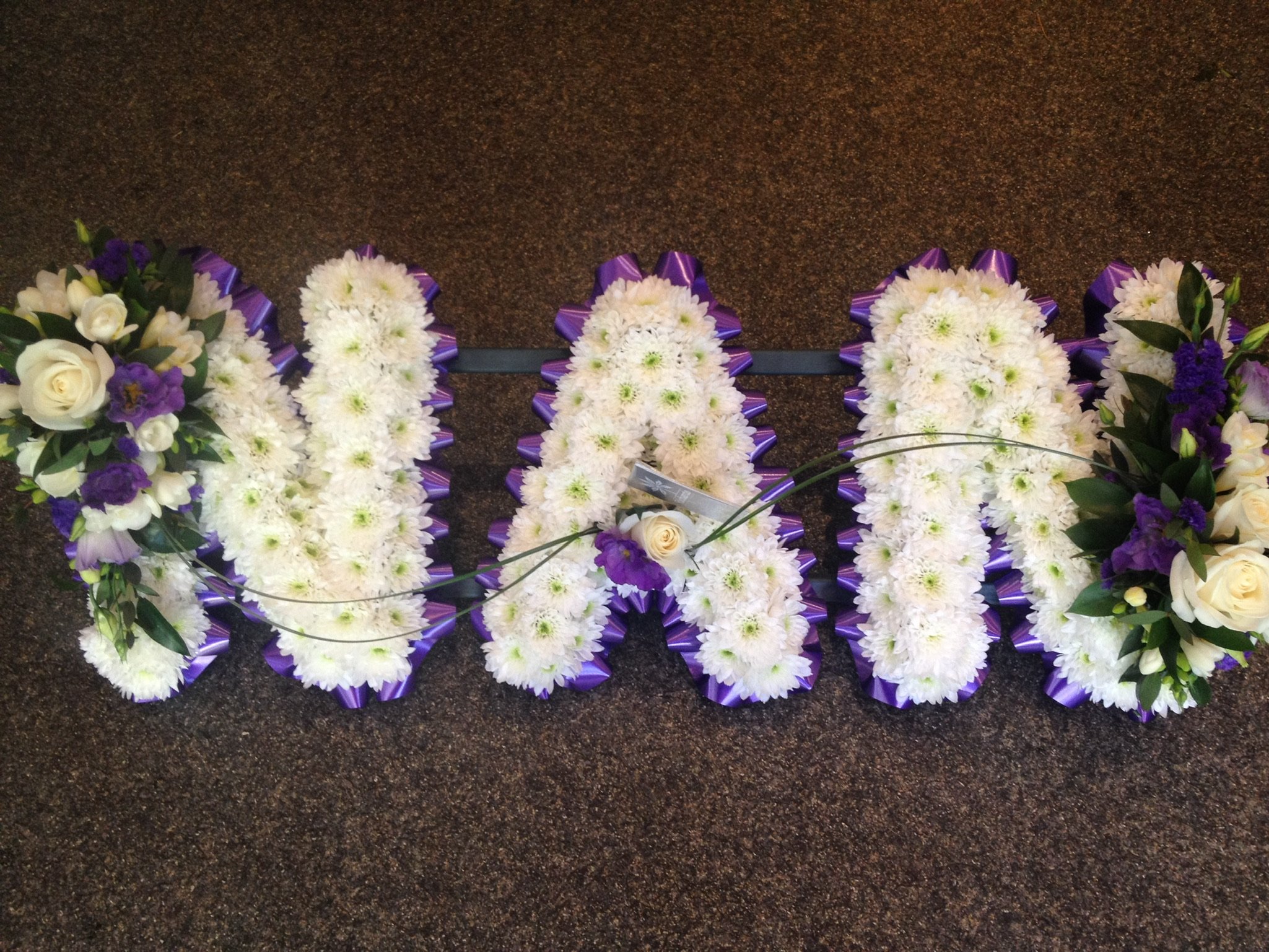FUNERAL LETTERS Wolverhampton — Richards Floral Design - 01902 335 443