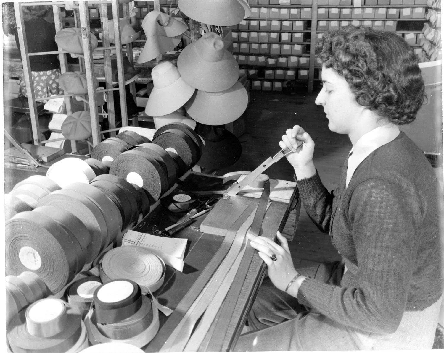 Merrimac Hat Company photographs | Amesbury Carriage Museum