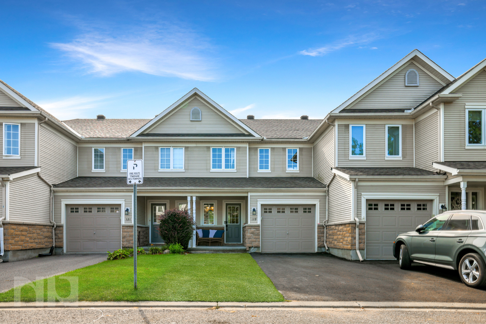 Sold - 3 Bedroom Home in Stonebridge — Matt Richling - Ottawa Condos ...