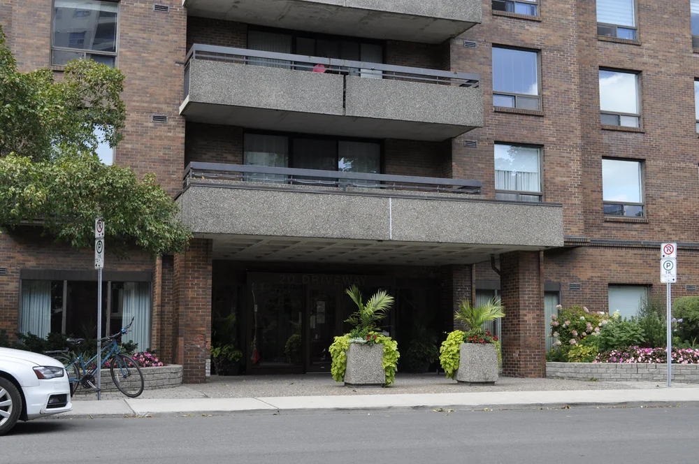 The Driveway - 20 The Driveway - Ottawa Golden Triangle Condos For Sale ...