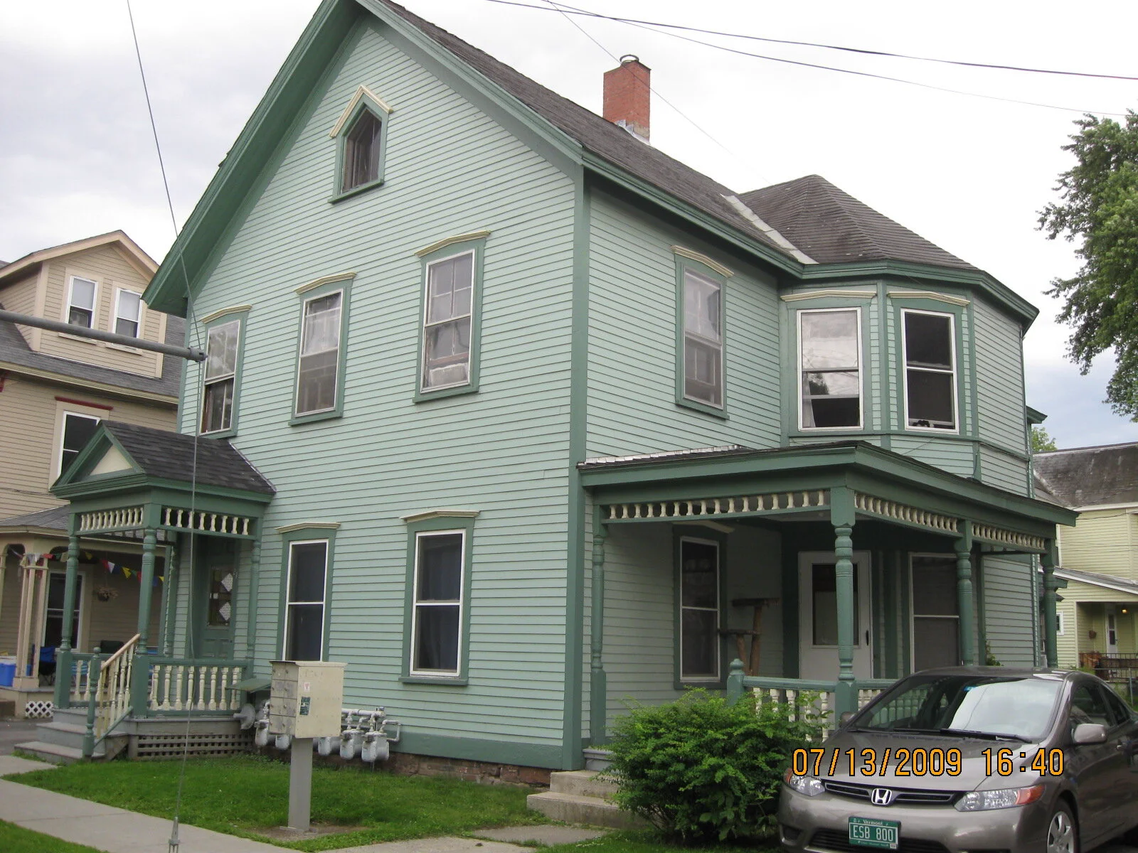 June 3-bedroom units — LOOMIS PROPERTIES & Craig Atwood Properties