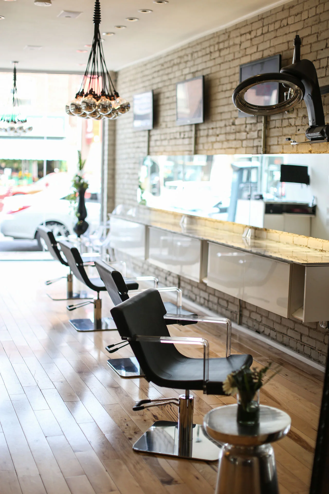 Twin Image Hairdressing