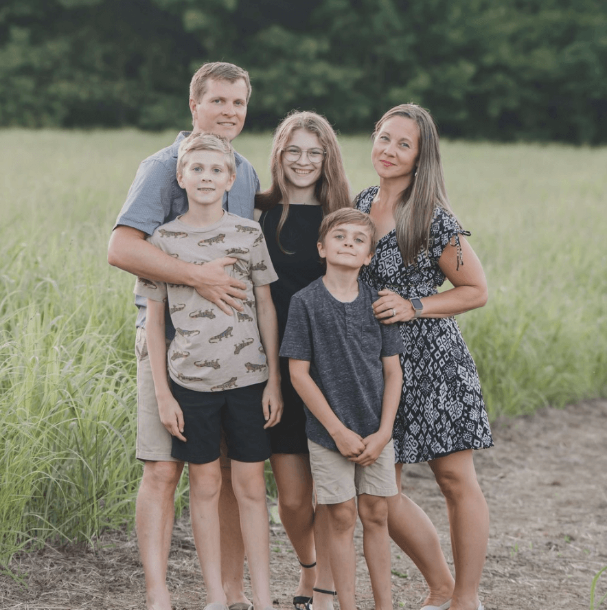 American Female Voiceover Artist - Authentic, Trusted Talent