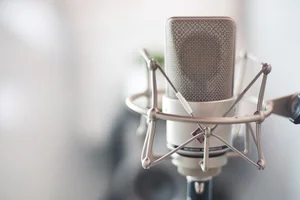 American Female Voiceover Artist - Authentic, Trusted Talent