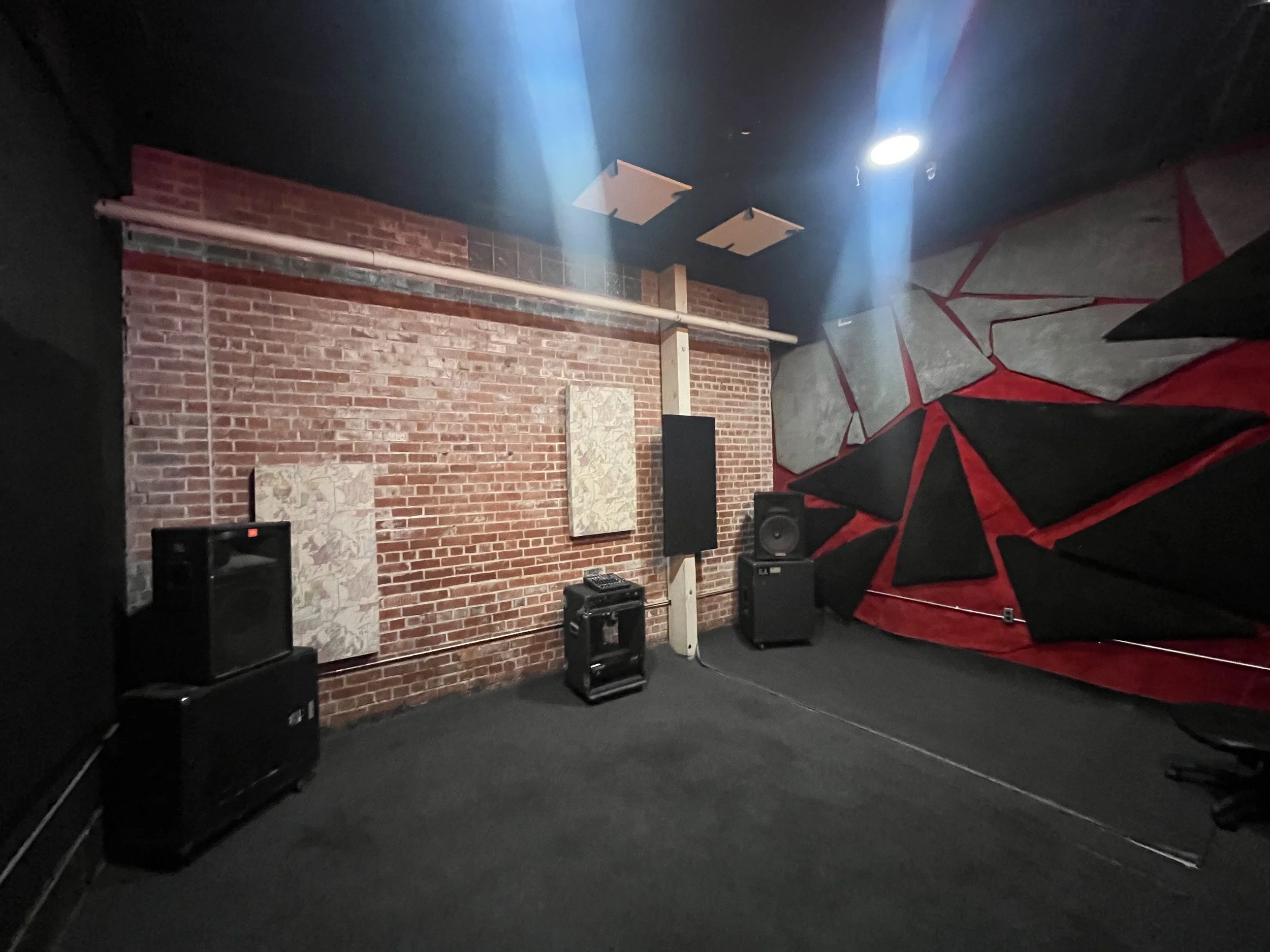 Hourly Studios — Soundwave Studios