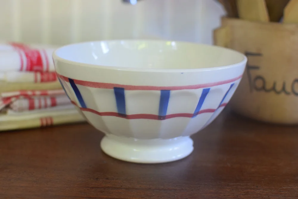 Home & Living café au lait blue floral decor Set of 2 French vintage ...