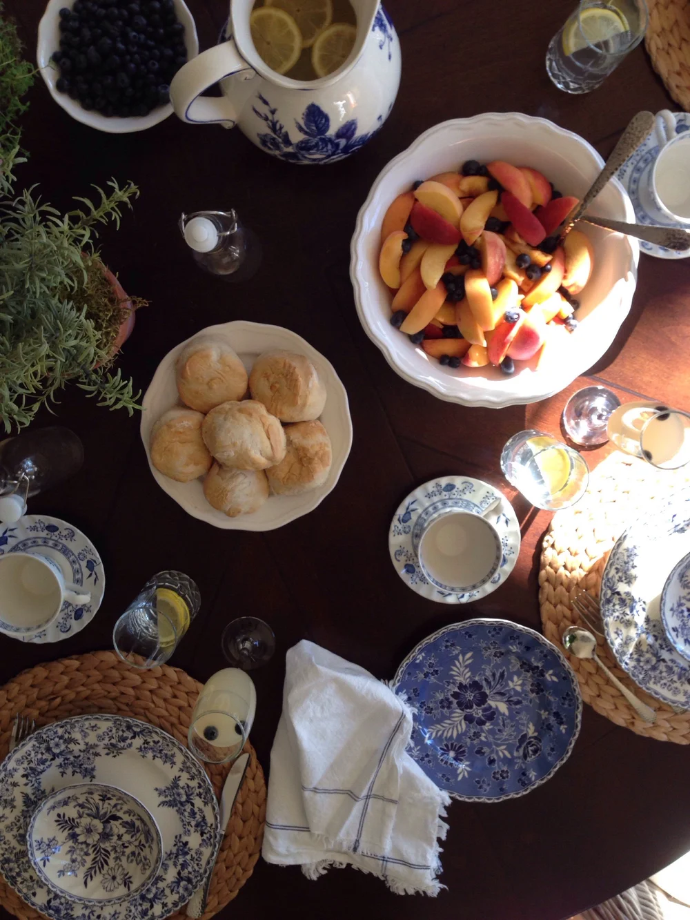 Table Top Setting for a Coastal Brunch — CAROL REED INTERIOR DESIGN ...