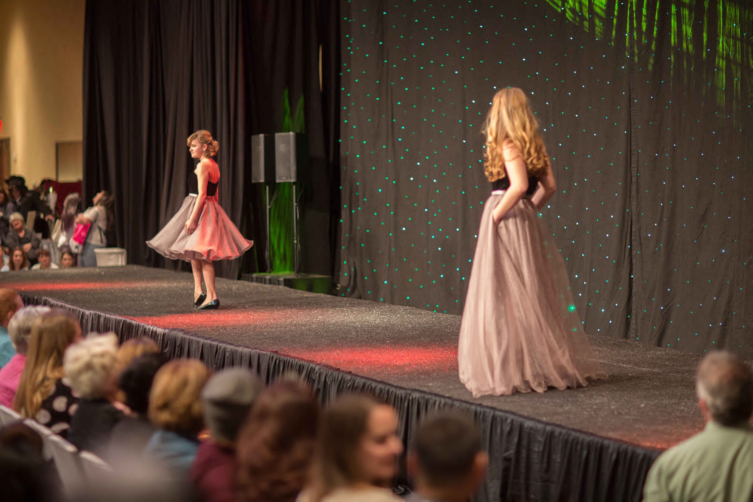 What's an Expo? _ NM Wedding Expos