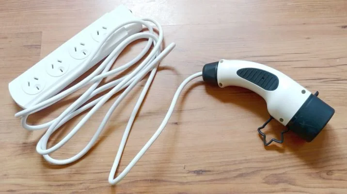 Vehicle-to-load Explained - V2L for off-grid or backup power — Clean ...