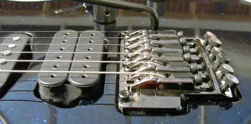 8 Factors Every Beginning Guitarist Should Consider Before Purchasing ...