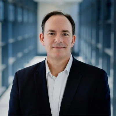 315 How to live your leadership values with Rob Crispe — Zoë Routh