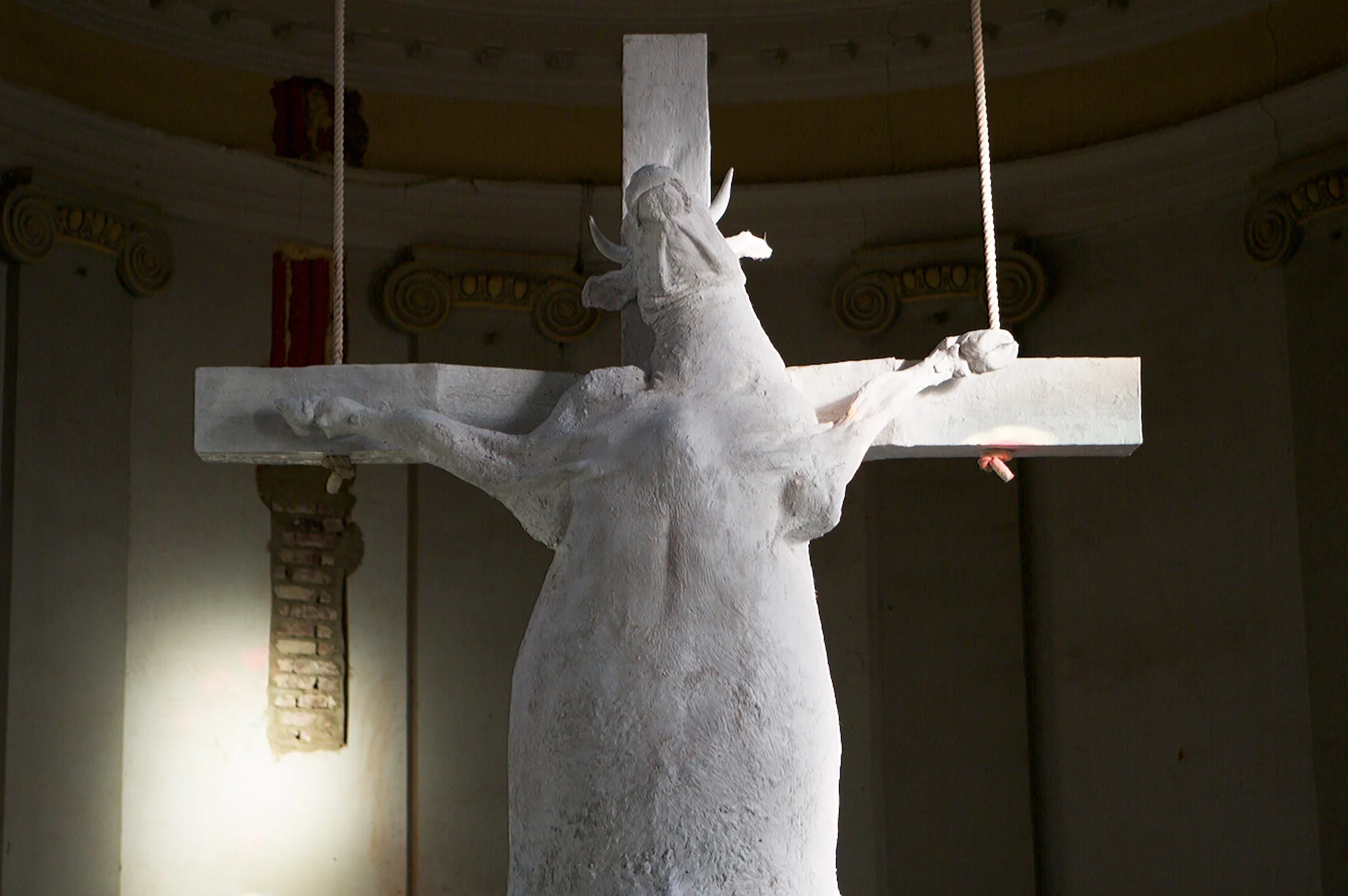 Holy Cow (2017) — TOM HERCK
