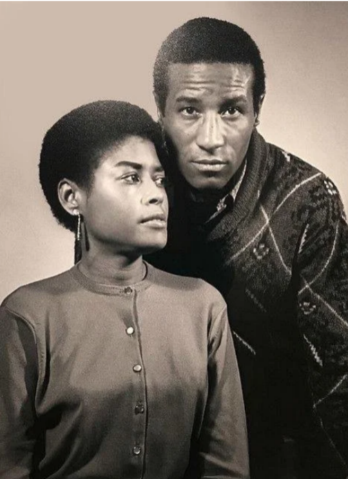 Bio — MAX ROACH