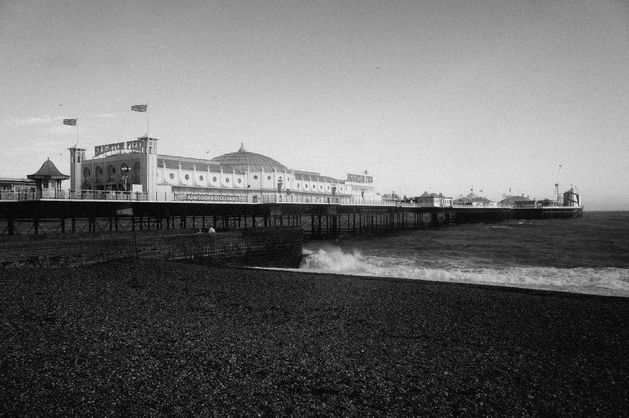 Brighton swimming club (ongoing) — JAIME VALLS PHOTOGRAPHY MOUSEHAT PRESS