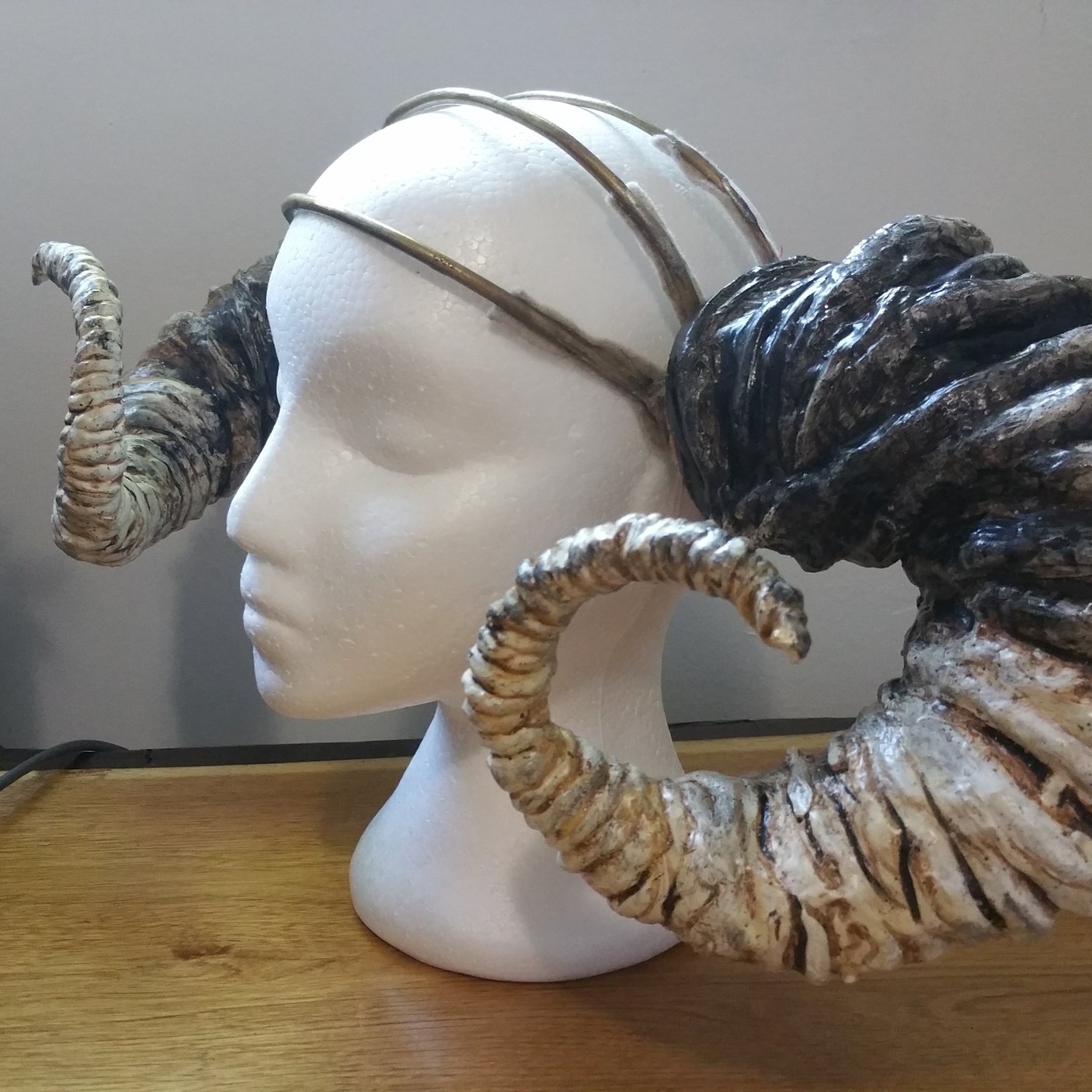 Cosplay weapon: a magnetic tiara — Jessica Harkonnen