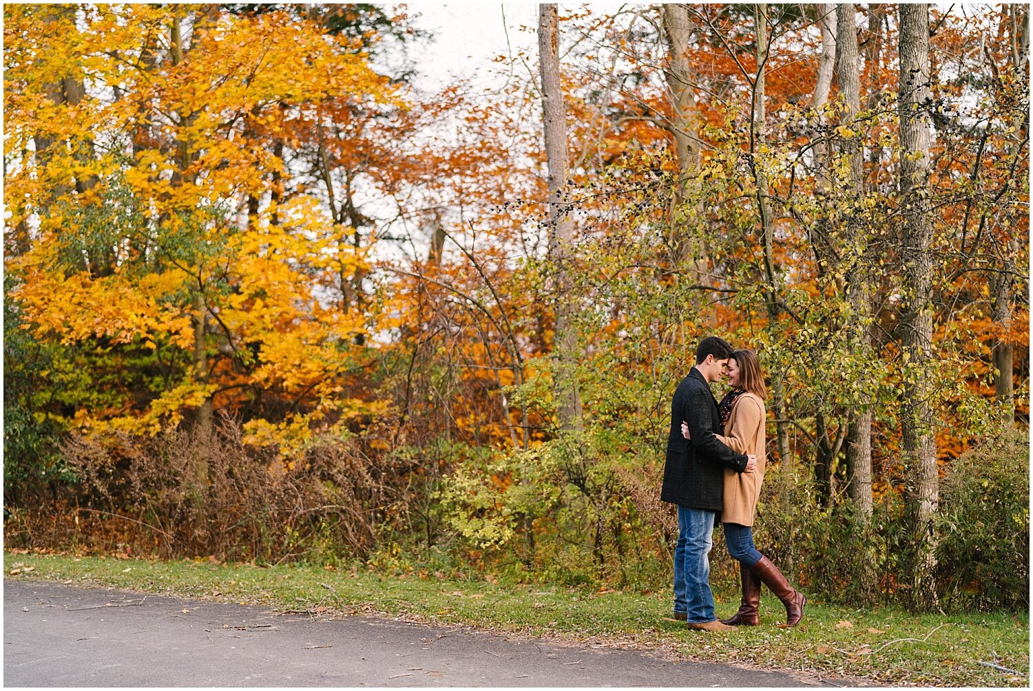 Ellison Park Fall Engagement Session - Rochester, NY Wedding ...