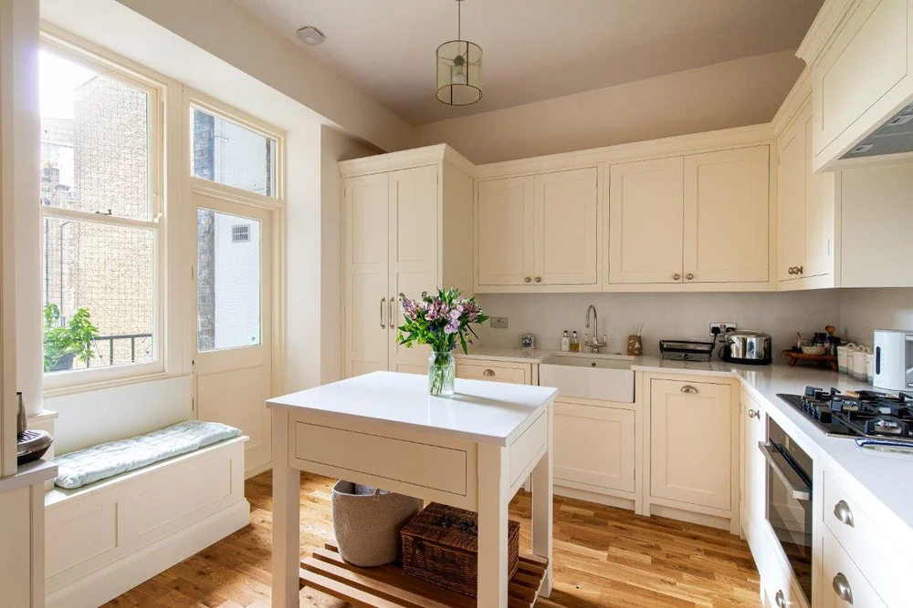 Knightsbridge Kitchen — Herringbone House