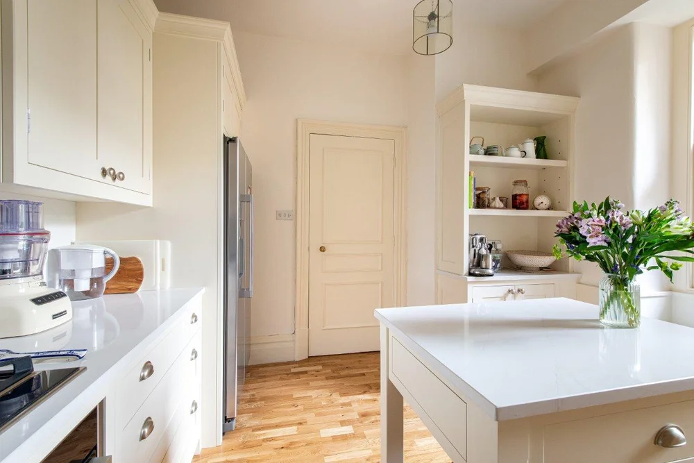 Knightsbridge Kitchen — Herringbone House