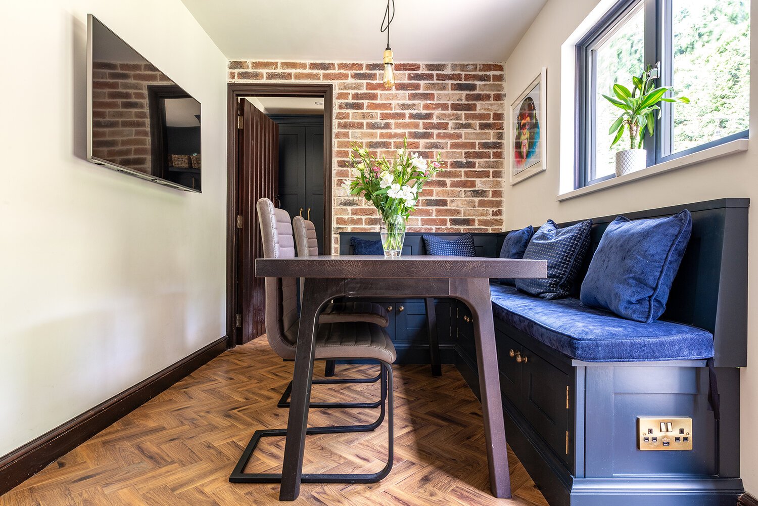 Design: Dining Nooks And Bespoke Bench Seating — Herringbone House
