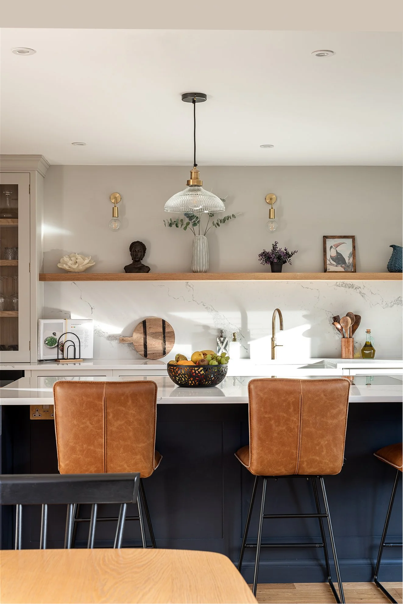 Chipstead Modern Kitchen, Bar, Banquette seat, Pantry & Utility ...