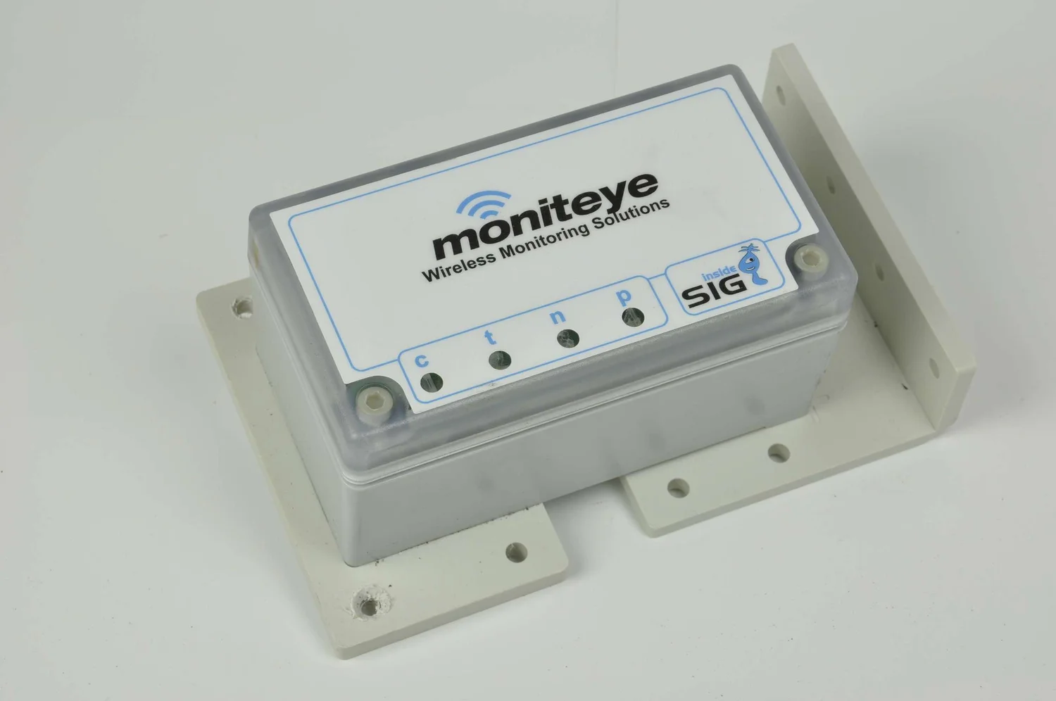 Crack Monitoring — Moniteye Structural and Environmental Monitoring