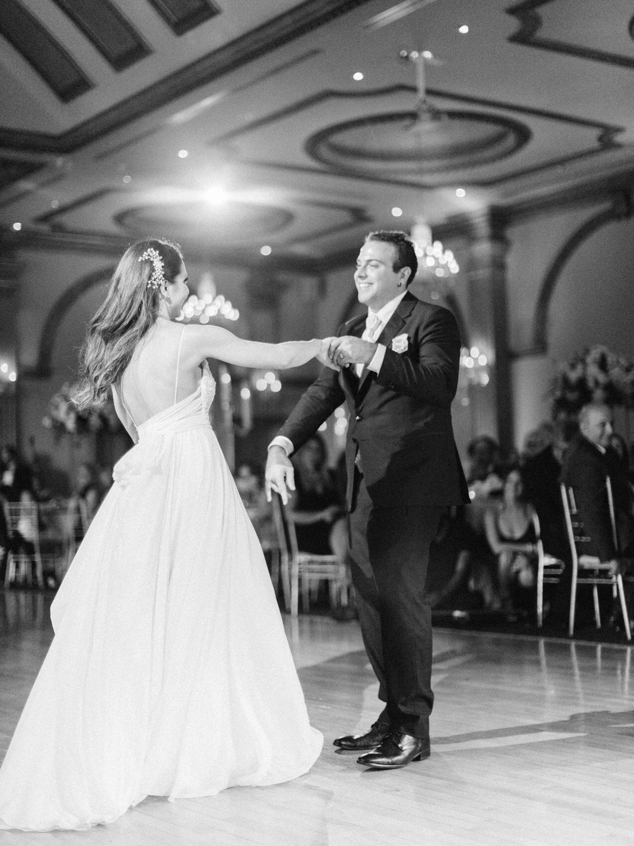 Do You Want Beautiful, Candid, Reception Photographs? Read These 5 Tips ...