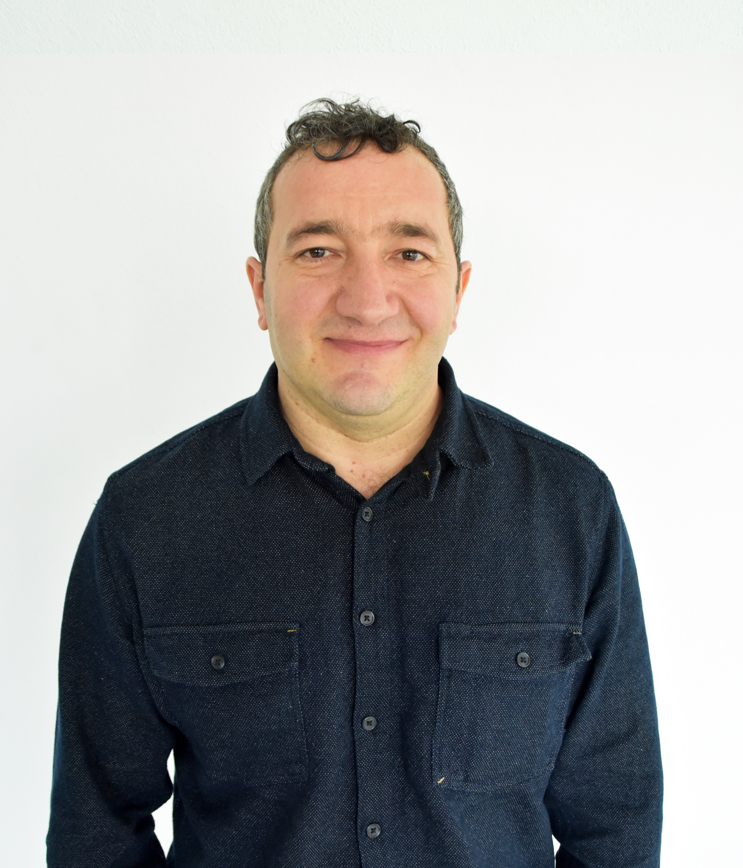 Daniel Petrut — PIEI