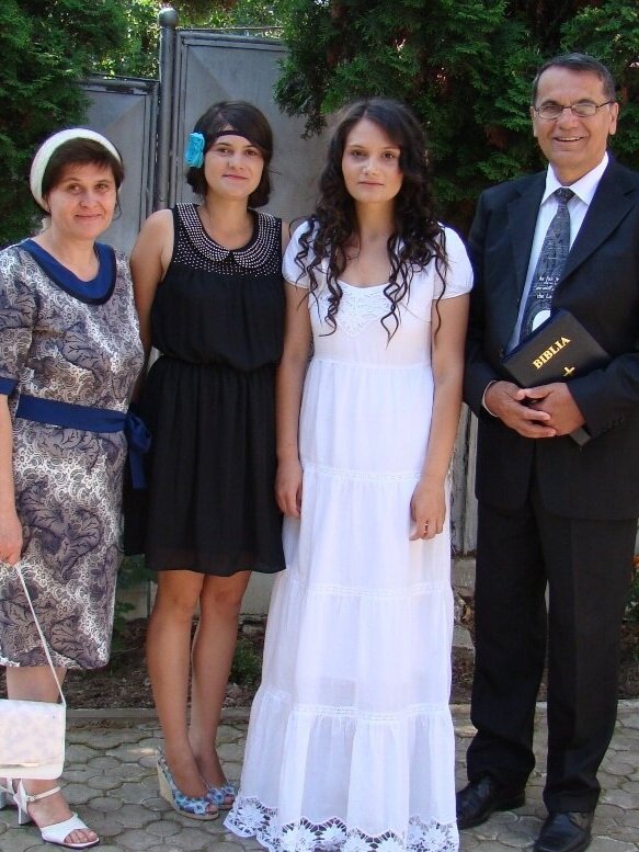 Meet the Romanian Nationals — PIEI