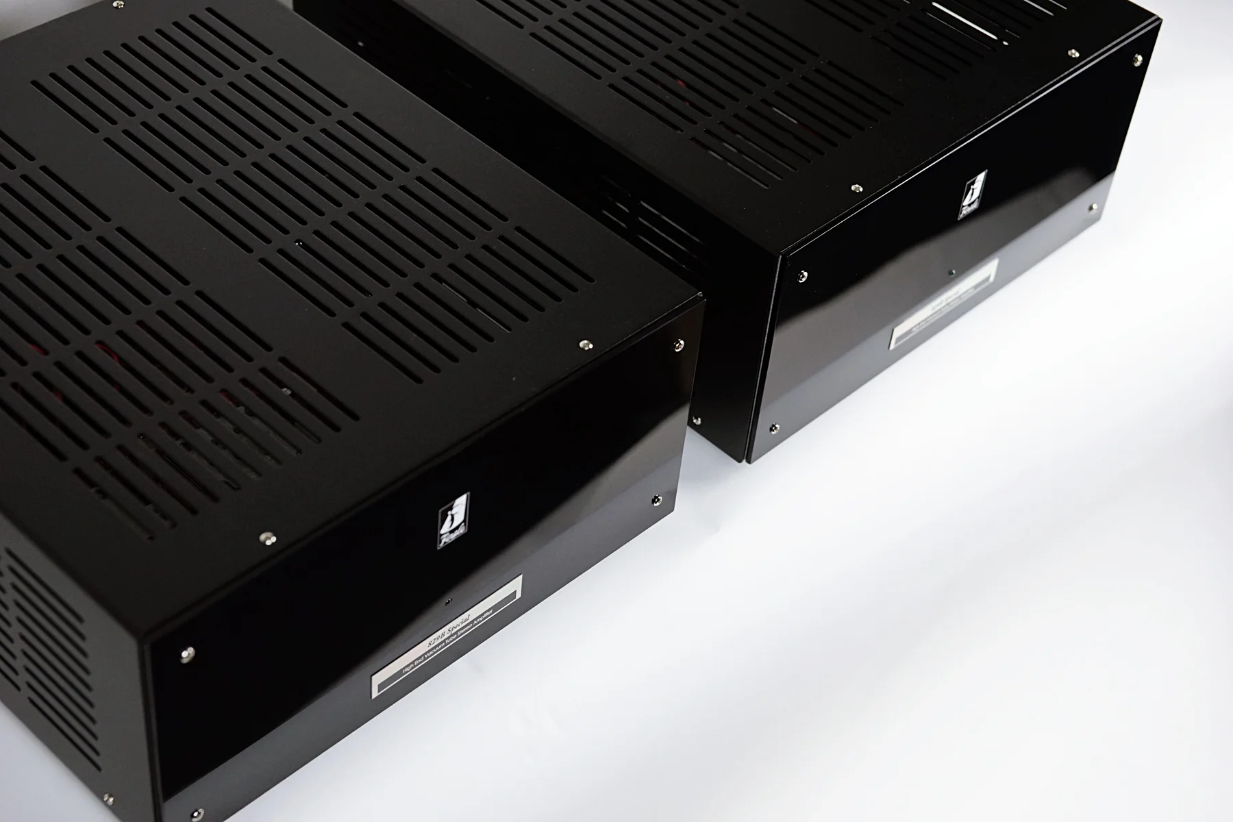 829B Special — Finale Audio