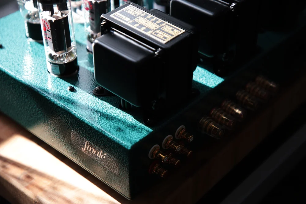 Symphonia EL34 25W+25W — Finale Audio