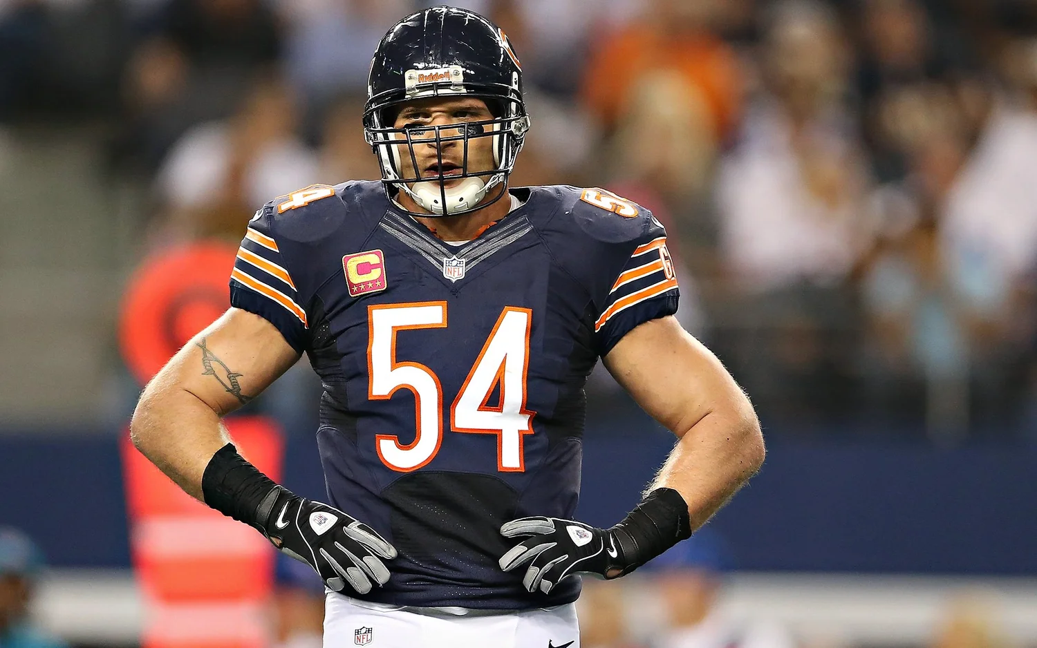 BRIAN URLACHER Chicago Bears Great — Crave the Auto