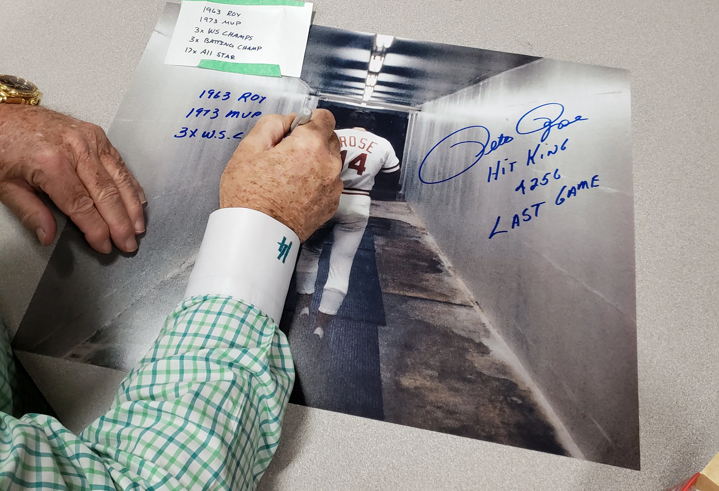 Crave Autograph Signings — Crave the Auto