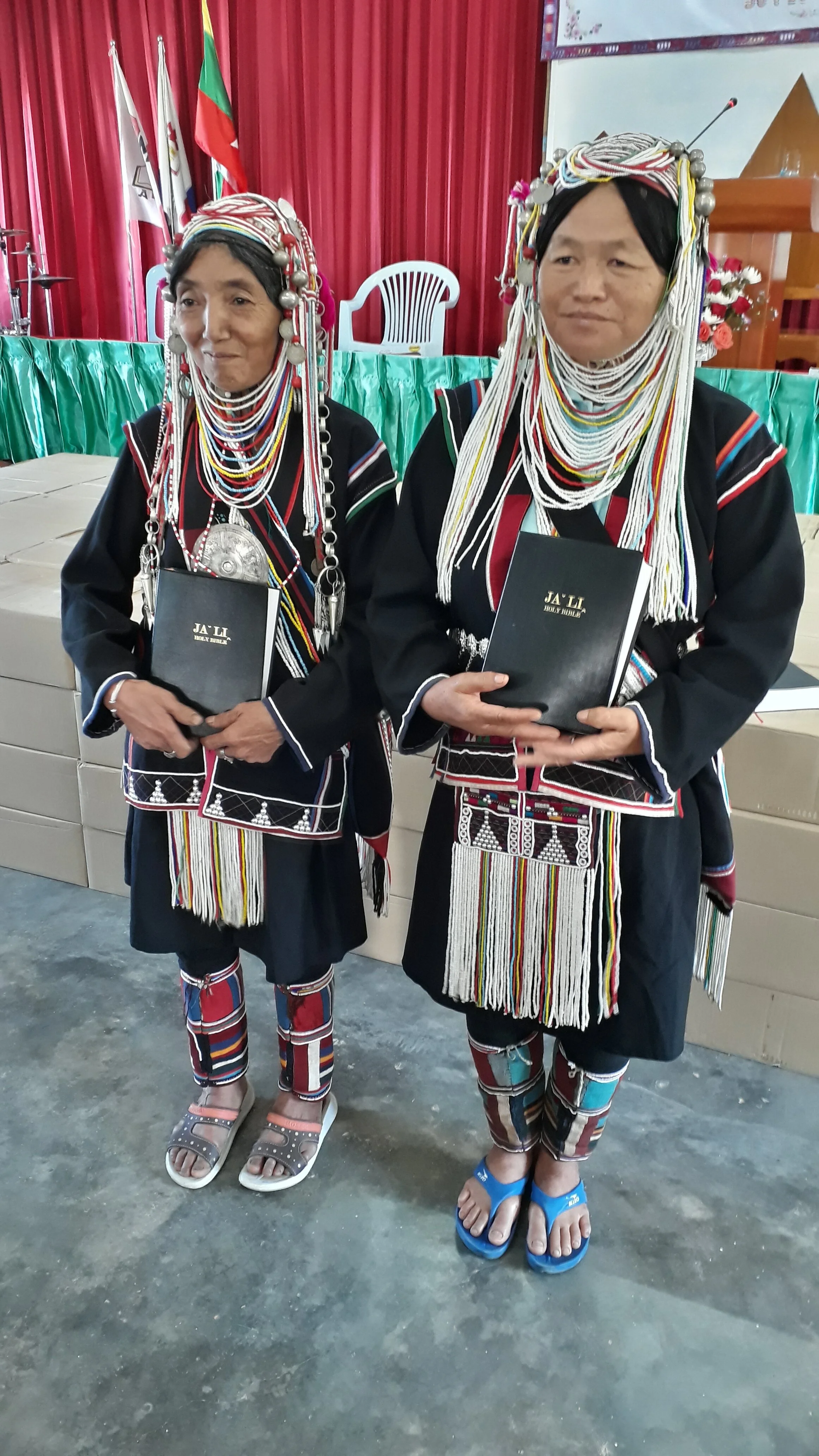 Biblia Global - Akha