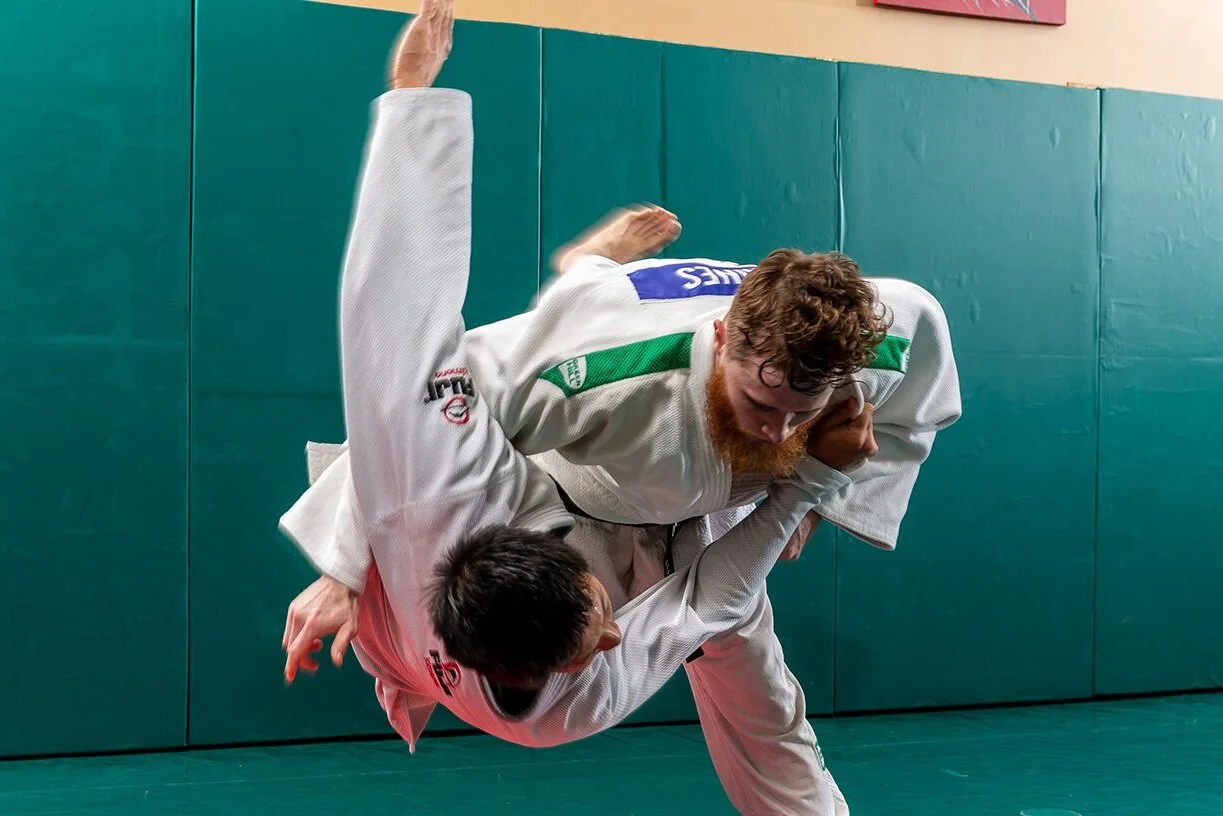 IVAN SALAVERRY MMA / TEAM IVAN