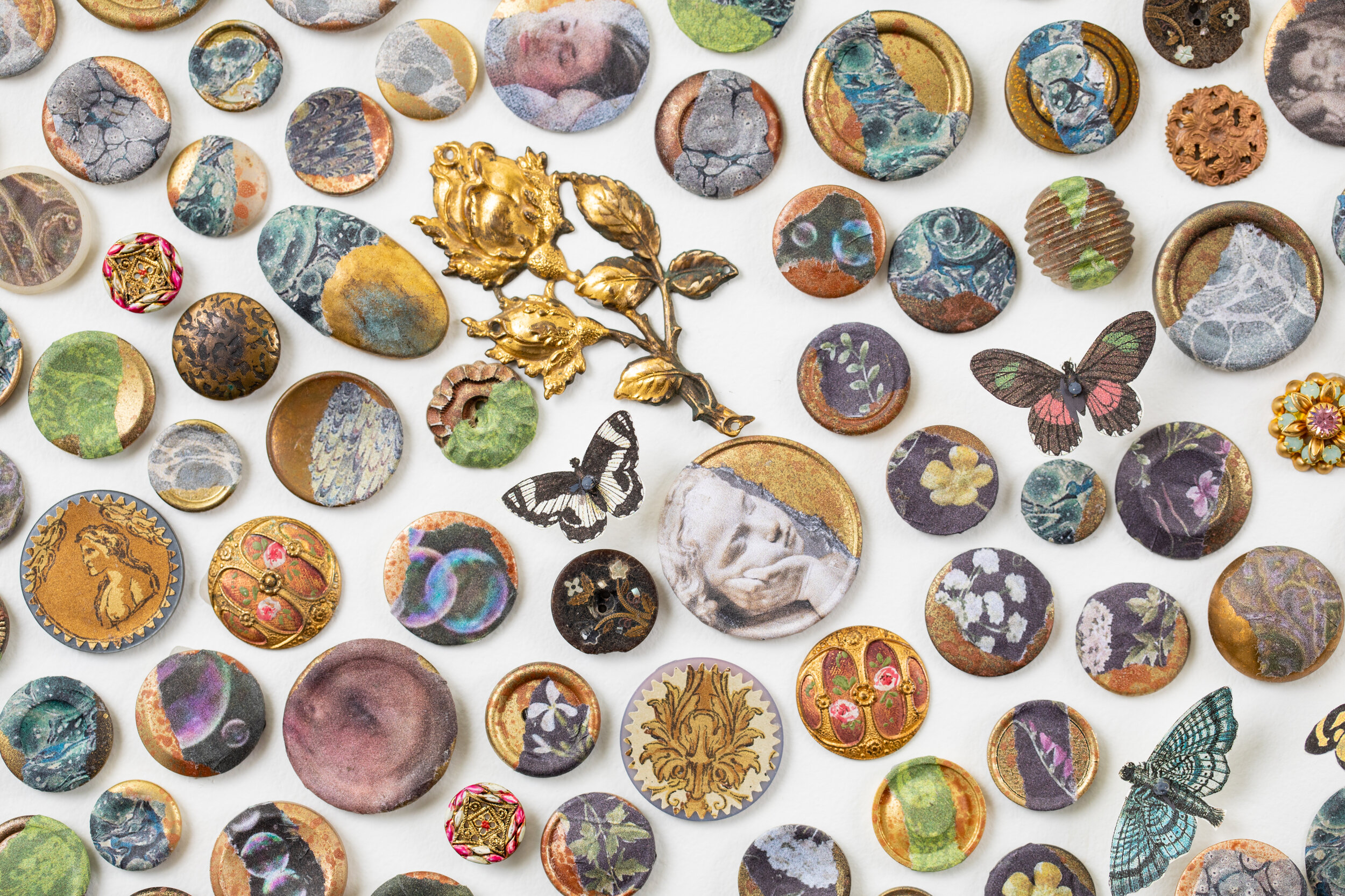 Installation — Caroline Waite